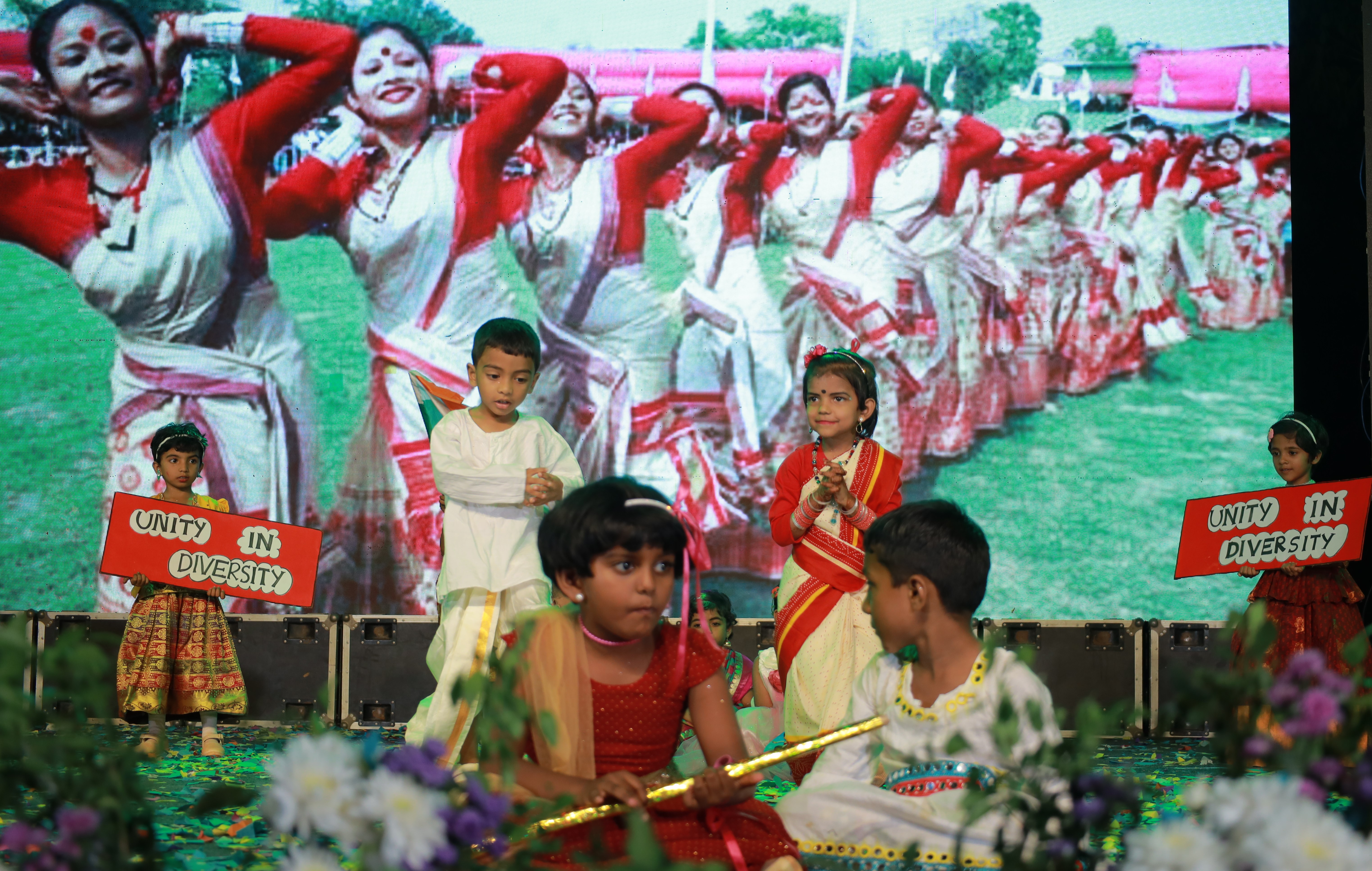 Home - Golden International School
